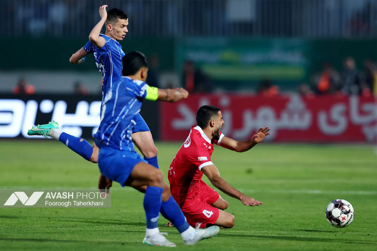 File:Football Premier League - Persepolis and Esteghlal (Derby 106) 7 ...